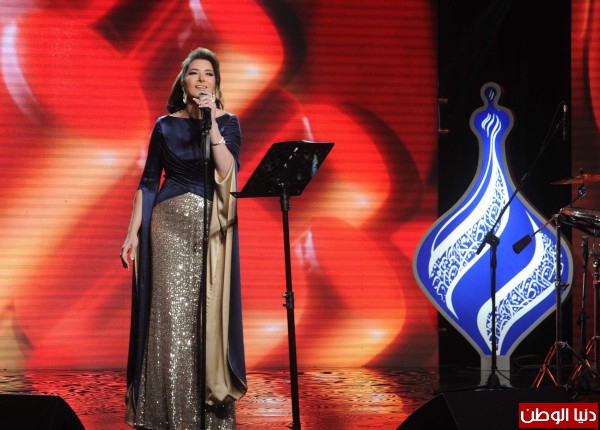 بالصور "زين عوض" تتألق في الكويت باحتفال تلفزيون وطن