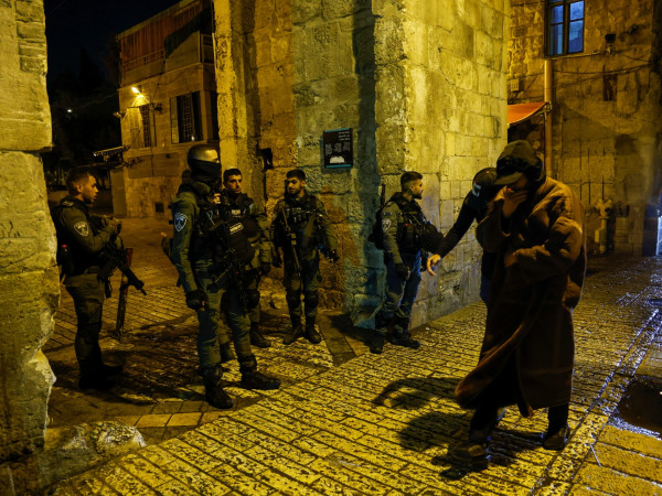 الاحتلال يعتقل ستة شبان من مدينة القدس