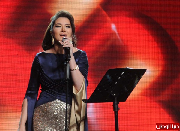 بالصور "زين عوض" تتألق في الكويت باحتفال تلفزيون وطن