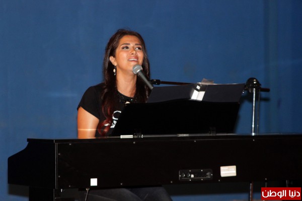 زين عوض تواصل دعمها لغزة وتحيي أمسية فنية يذهب ريعها لإعادة إعمار غزة