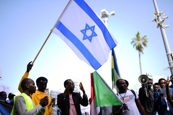 فصيل فلسطيني يُوجه دعوة للقوى السودانية بشأن التطبيع مع إسرائيل