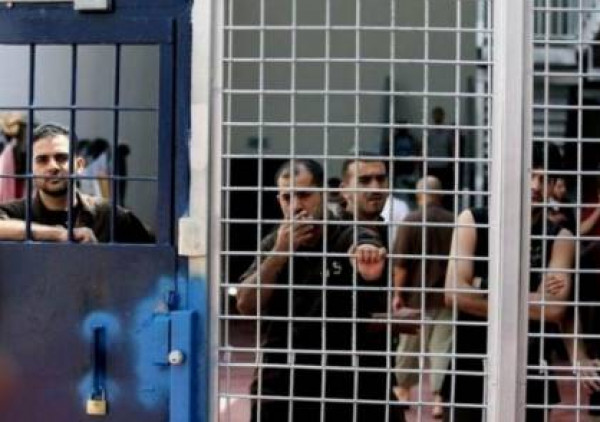 أسيران يدخلان عامين جديدين في سجون الاحتلال