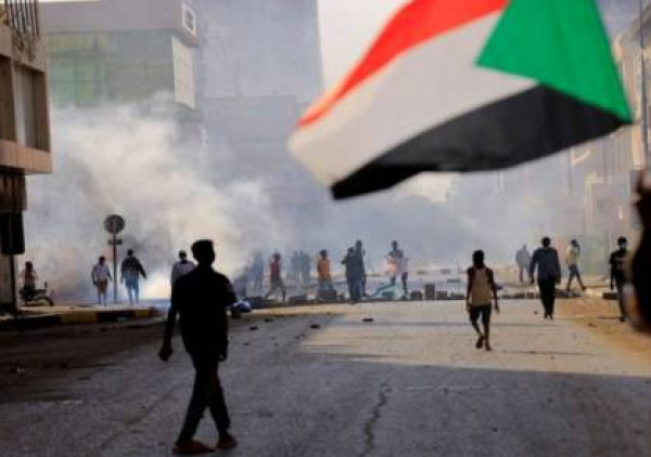 السودان قطع الإنترنت قبيل مظاهرات تطالب بـ الحكم المدني