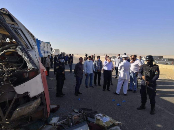 مصرع 22 شخصا في حادث سير جنوب مصر
